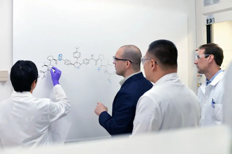 艾伯维和Cugene宣布在自身免疫性疾病领域展开合作医药新闻-ByDrug-一站式医药资源共享中心-医药魔方